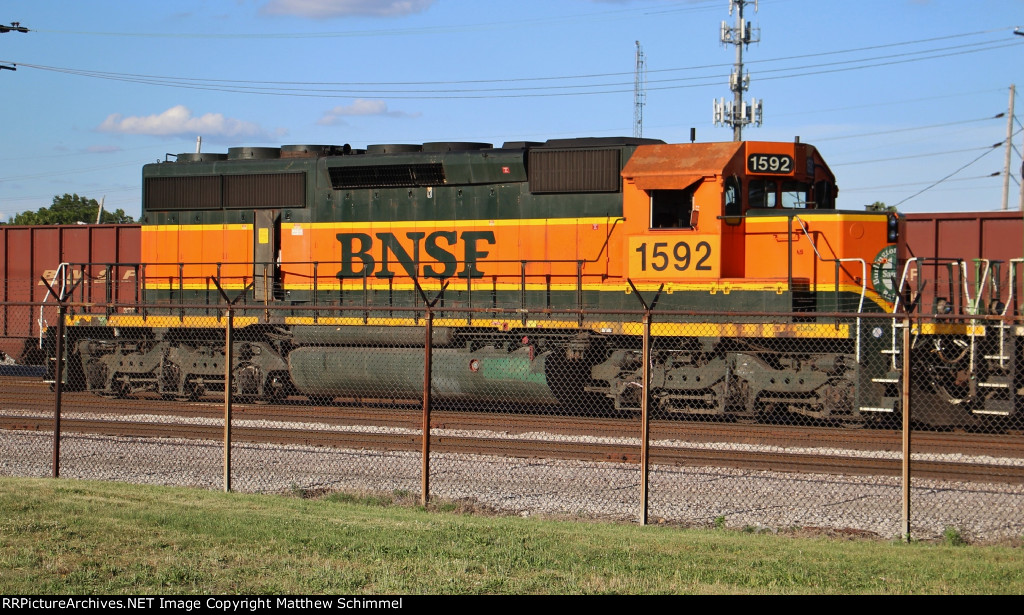 BNSF 1592